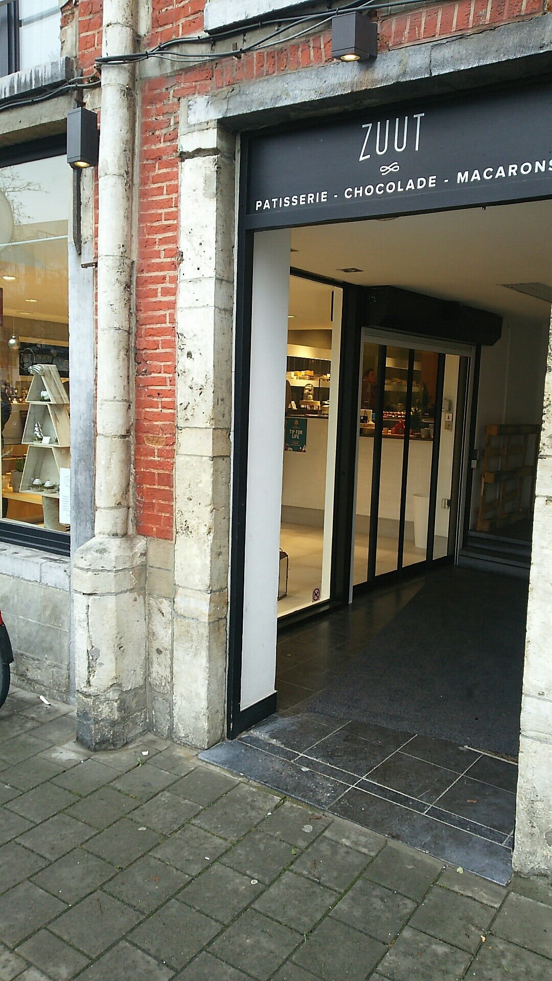 Leuvenのおいしいケーキ屋さん(ZUUT) - ベルギー観光旅行と生活情報サイト BELPLUS